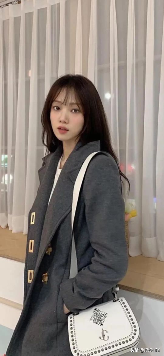 South Korean leg spirit Li Jingwen, the heroine in "Weightlifting Fairy ...