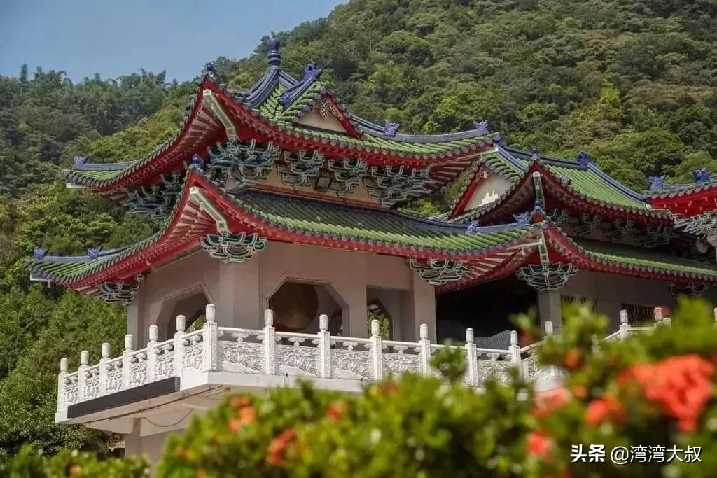 Such as the ancient costume drama Dajing Qingwa Temple is magnificent ...
