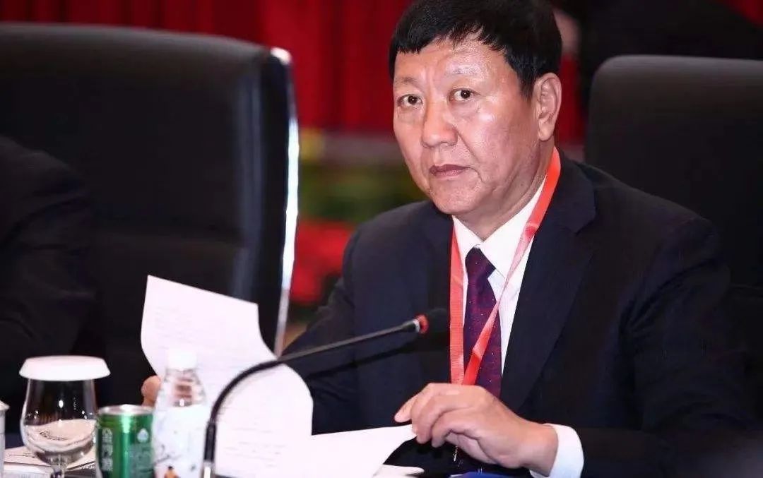 The Mengniu Yili Controversy: Niu Gensheng and Zheng Junhuai's Business War History - iNEWS