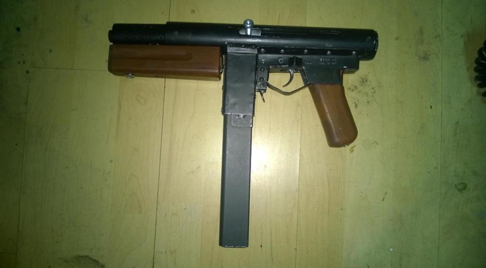 An earthen submachine gun produced by an underground workshop of ...