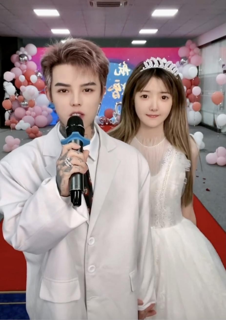 Yin Shihang, who has Wu Yifan's head and tractor body, has a whole ...