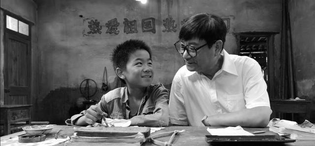 Han Haolin, who debuted at the age of 4 and became popular at the age ...