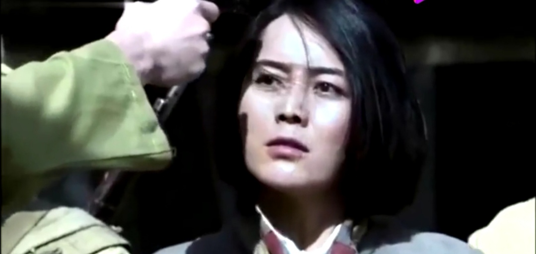 Memories of a female soldier of the West Road Army: After being captured by the Ma Jiajun, she ...