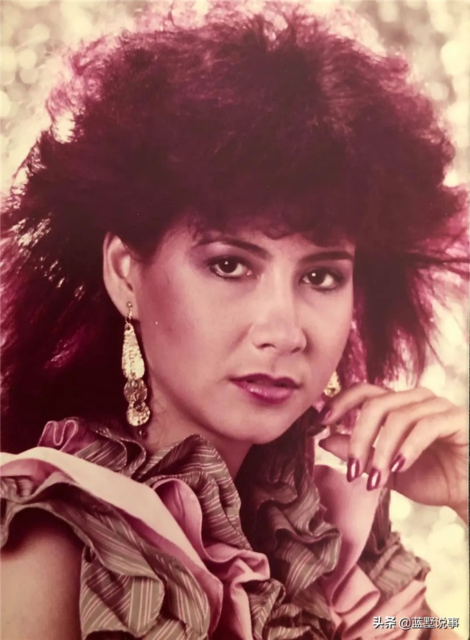 Have you seen these stunning photos of Hong Kong singer Jenny? - iNEWS