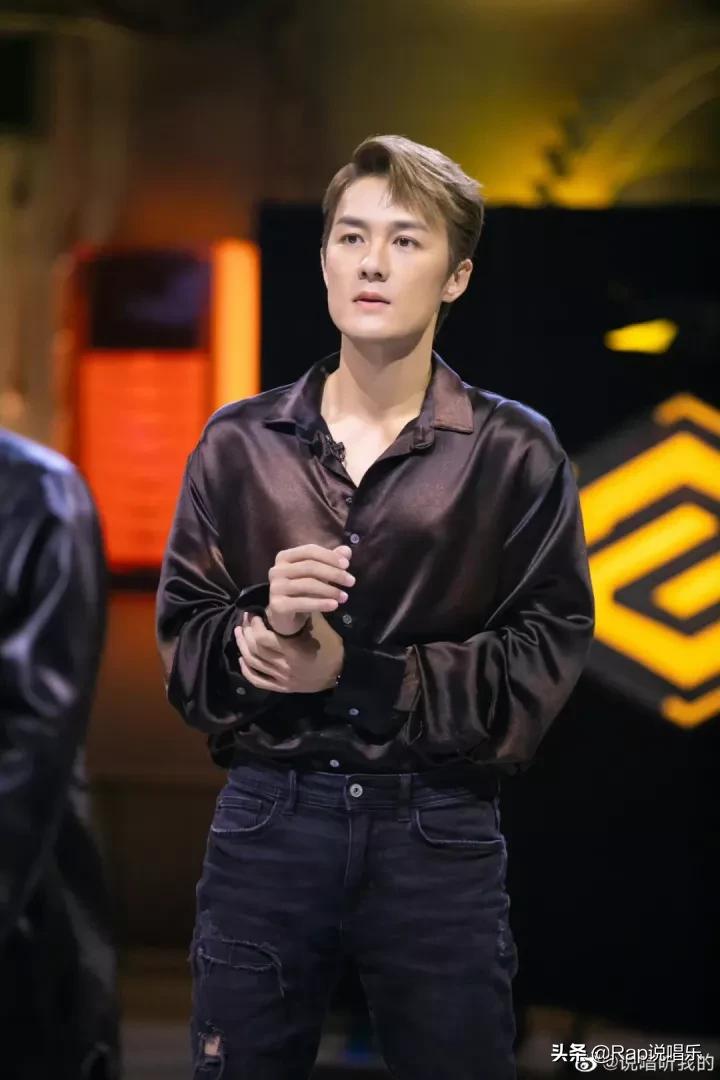 From Duckling to Lambert, Wu Kequn became Bole in the show - iNEWS