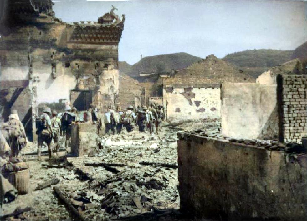 A set of old photos of the Japanese invasion of China: a historical ...