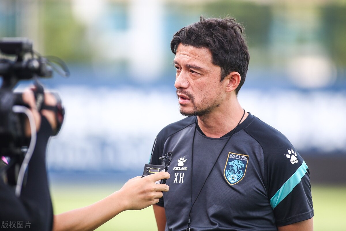 Xie Hui is cold!After drinking and criticizing Jinyuan football, he was ...