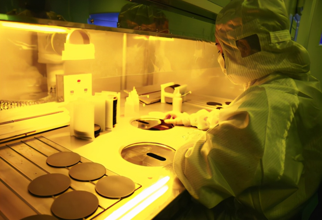 The world staged a battle for chip grabbing, the global "chip shortage ...