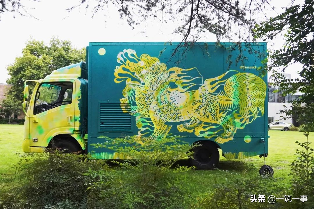 Pang Fan: Walking on the streets of Chengdu, you are likely to be ...