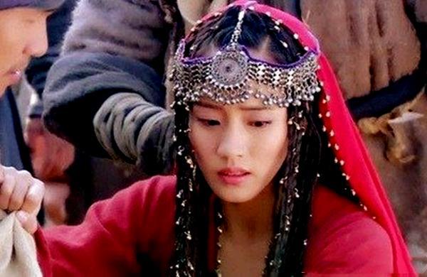 There is a characteristic of the Xiongnu women. Men in the Central ...