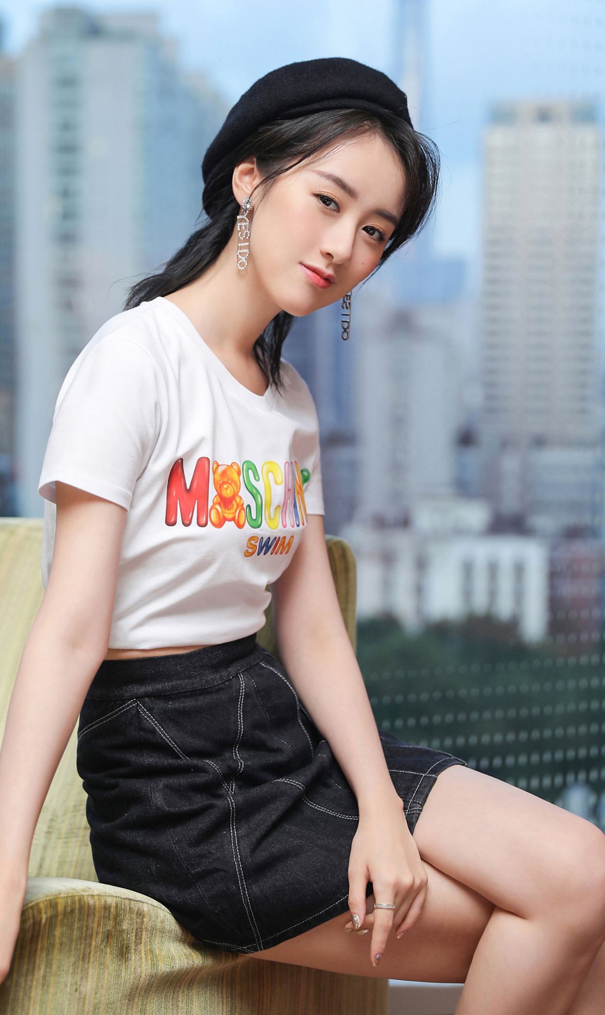 Yuan Bingyan is beautiful and beautiful - iNEWS