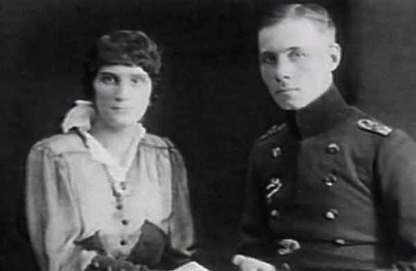 "Wife-loving demon" Rommel: wrote love letters with photos on the ...