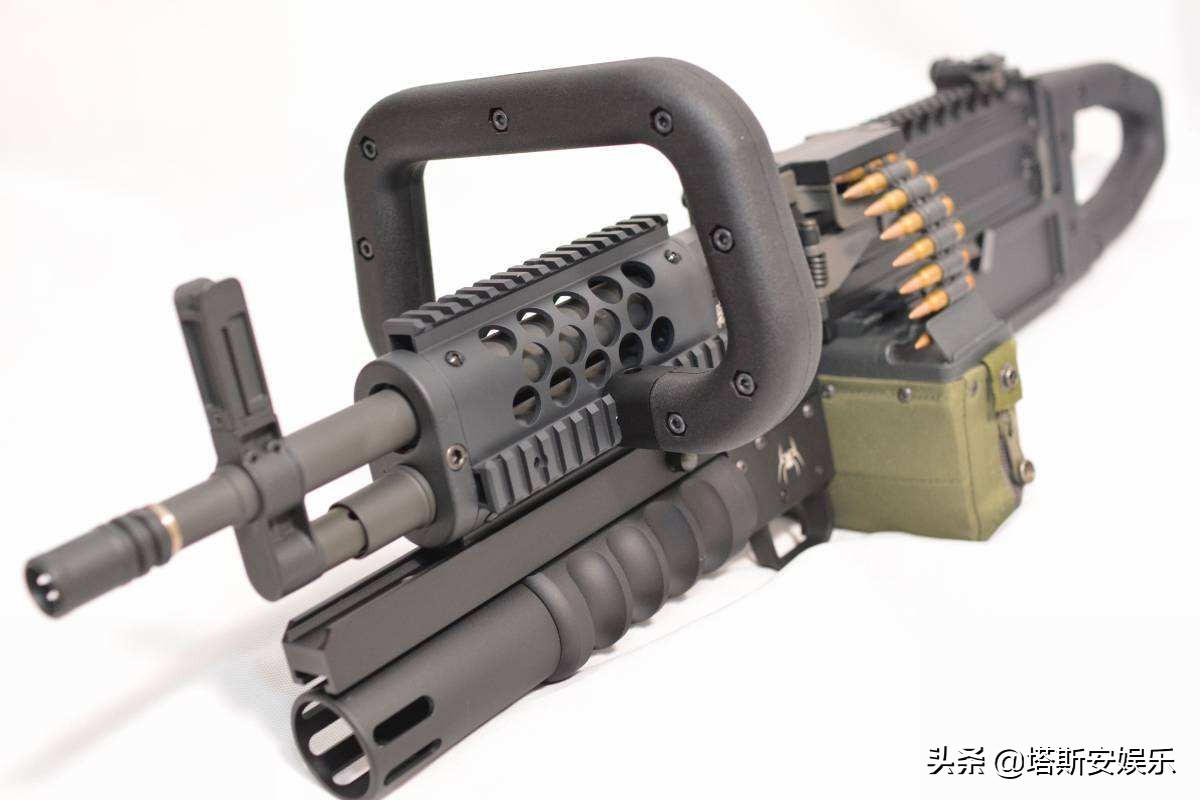 Comparison of seven light machine gun prototypes in "Call of Duty 16 ...