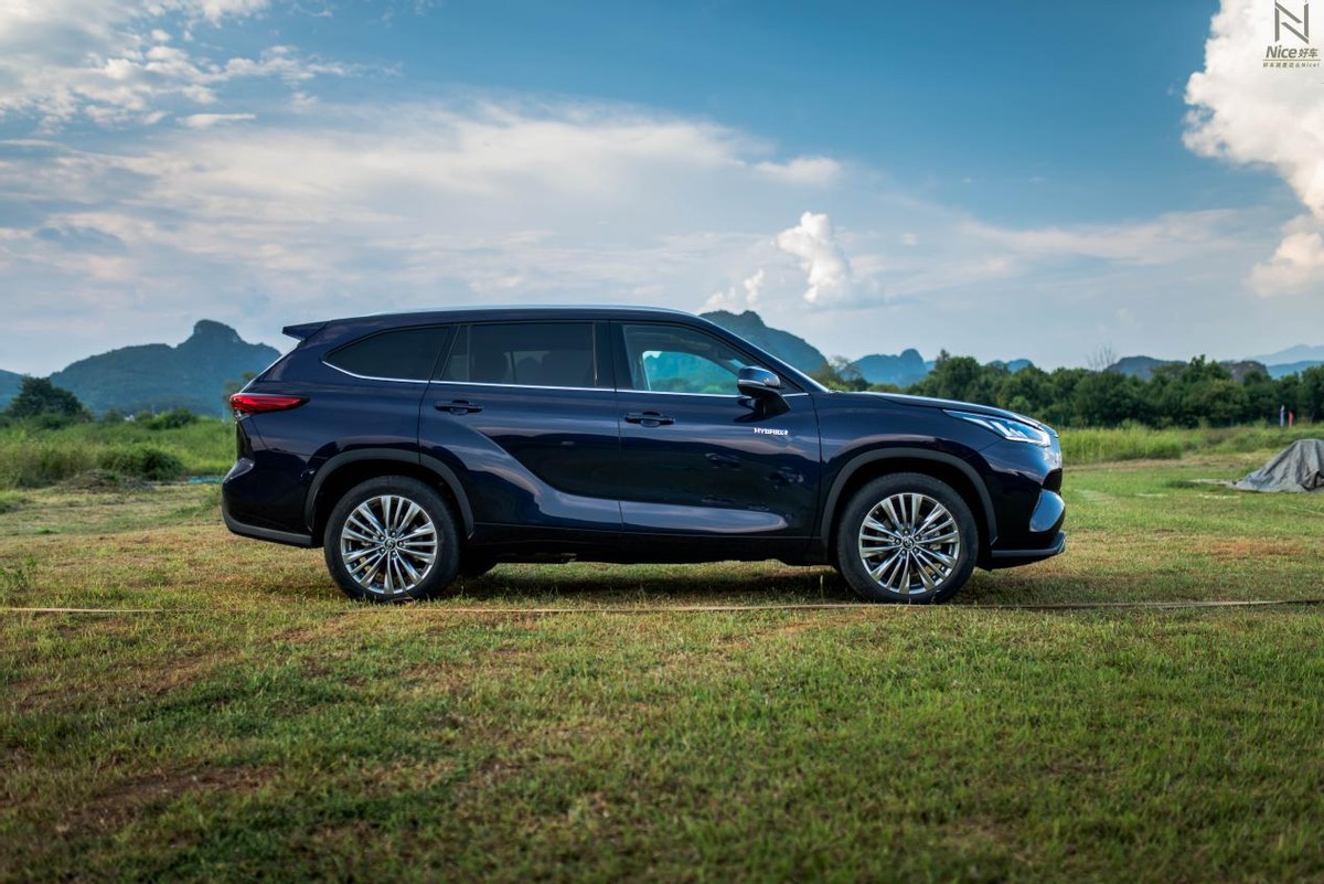 Can you defend the king's position in the mid-level SUV market?Test ...