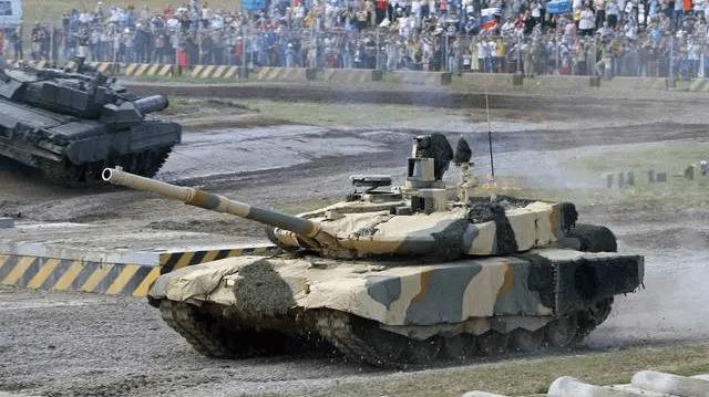 Russian T-90 Ultimate Edition T-90SM Tank Demonstrates Excellent ...