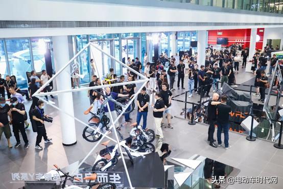 Yadea City's high-end brand VFLY is released, and disruptive products ...