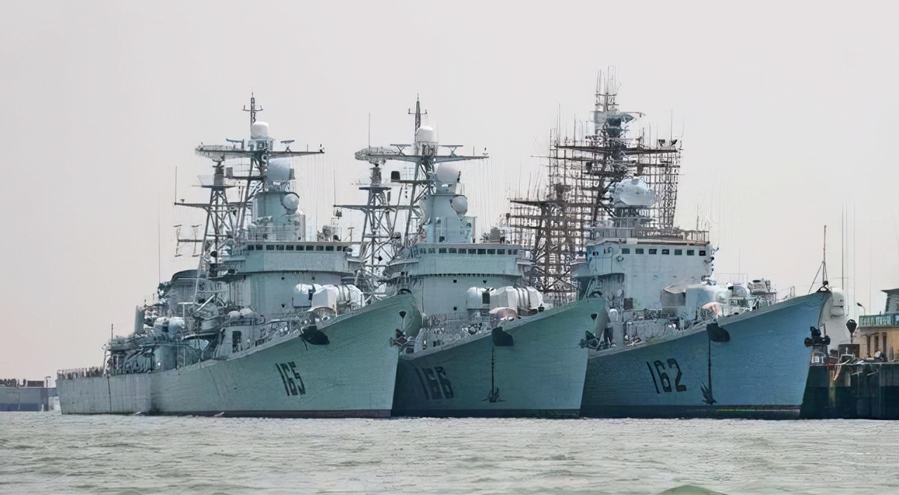 The Guilin ship is officially in service. One destroyer is equipped ...