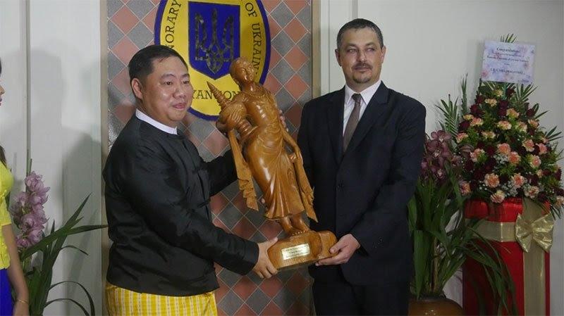 Myanmar's first "domestic" MMT-40 light tank, new equipment on the ...