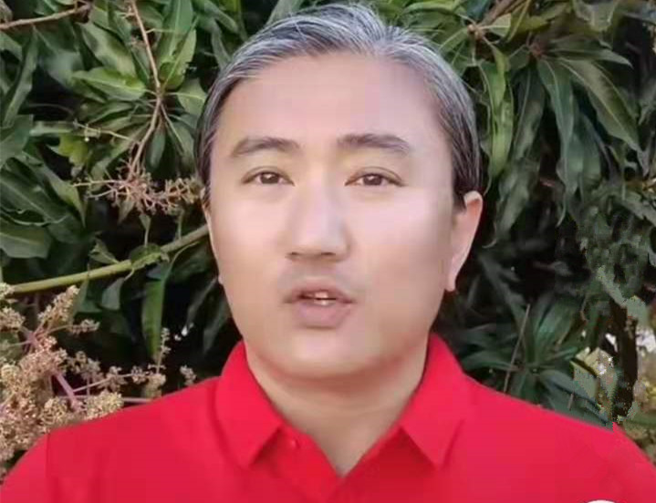 Well-known child star Ye Jing has recently been exposed. She is 41 years old and has grey hair ...