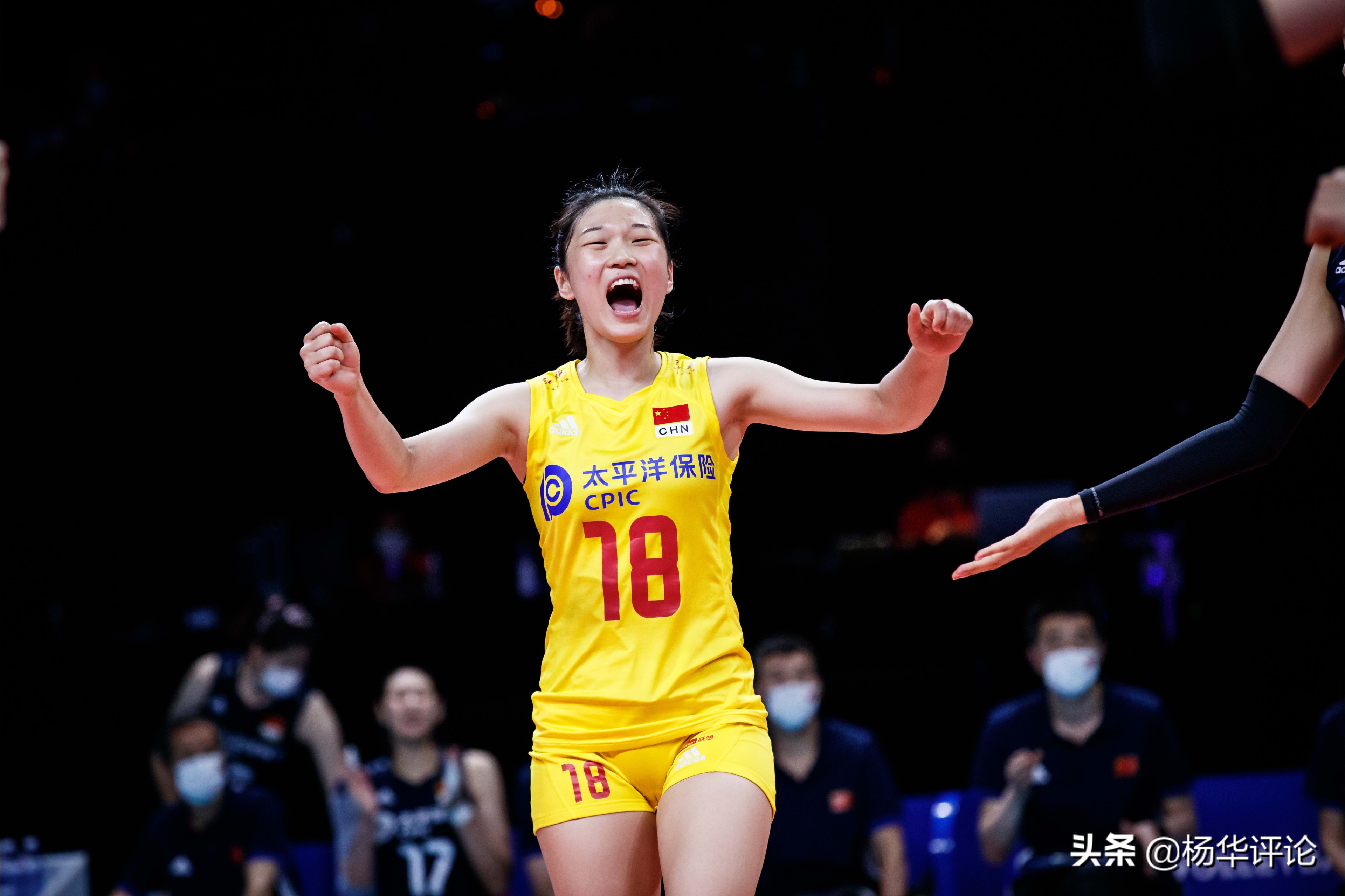 CCTV's famous mouthpiece: Wang Mengjie receives the serve and sends the probe, the state ...