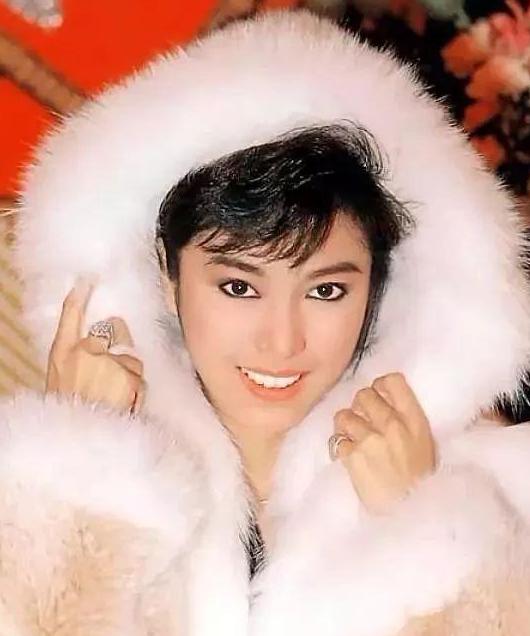 Xiangjiang beauty Michelle, who was abandoned by Jackie Chan, separated ...