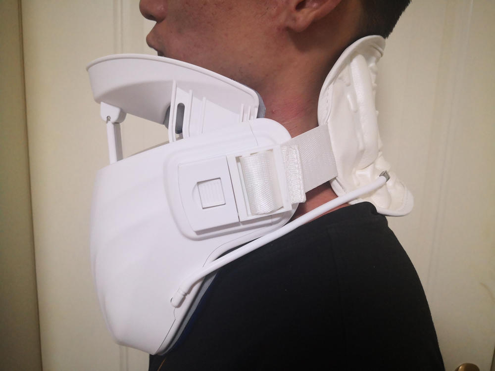 Cool relaxing neck fixer experience: two-pronged head lifting + hot ...