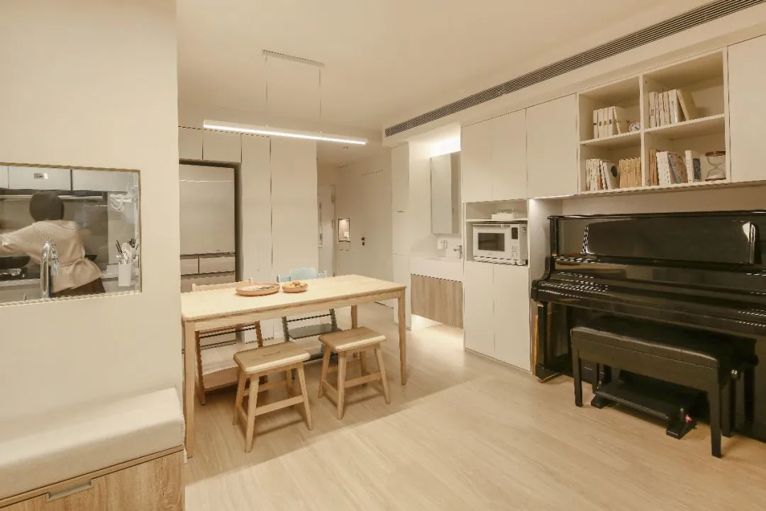 56m2 live a six-mouth, three rooms and two halls are squeezed out of ...