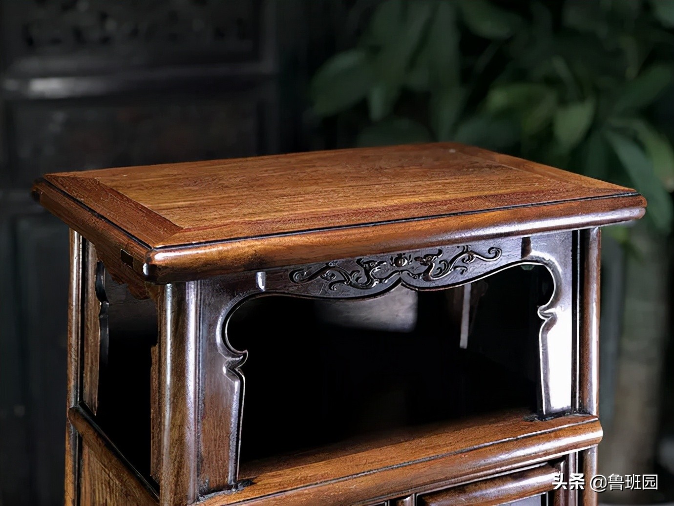 The traditional Chinese Ruyi pattern can be applied to furniture design ...