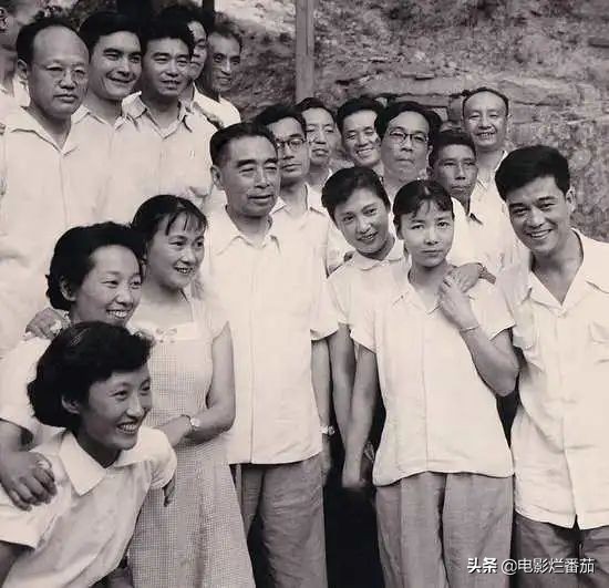 The story of the century is hidden deep! 100-year-old Qin Yi is so ...
