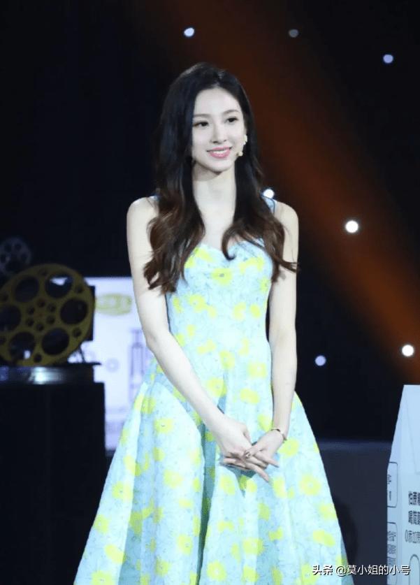 The next Wang Bingbing?The host Ma Fanshu is so sweet and so good that ...