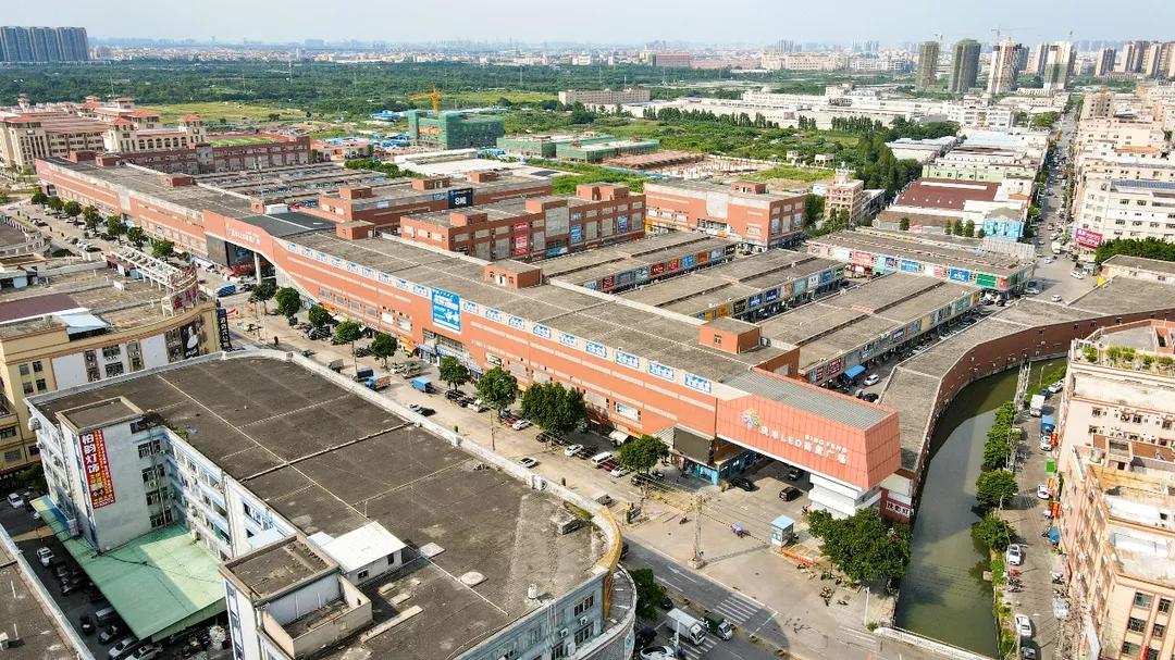 First line!Ruifeng Lighting City and Qingfeng LED Plaza join the Guzhen ...