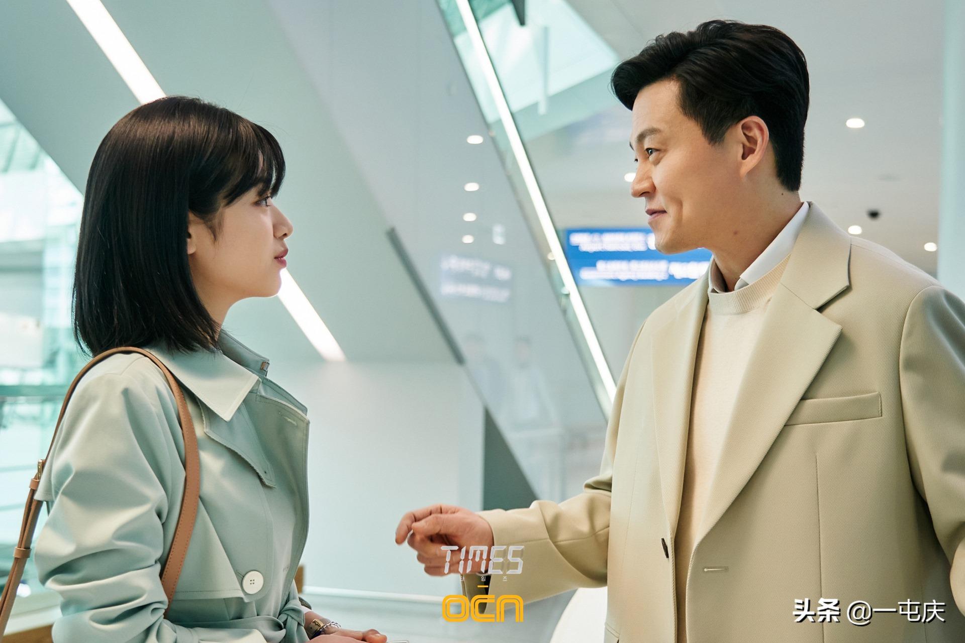 Li Ruijin and Li Zhuying starring in the Korean drama "Times", the dislocation of time, tracing ...