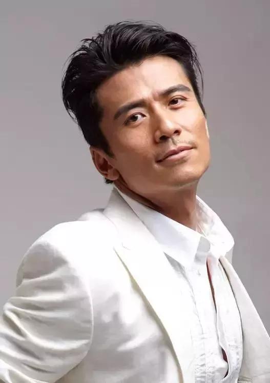 Did Tang Wenlong really break his back? - iNEWS