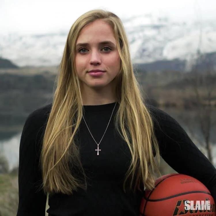 [NBA hot top 3 show Saggs and basketball goddess Hailie dating, and ...