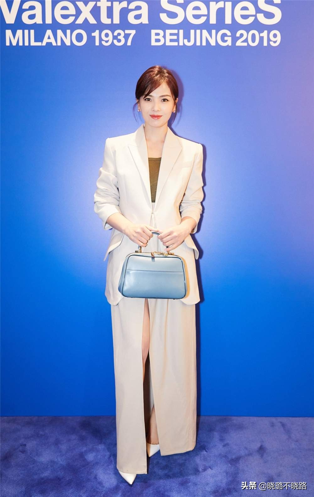 Suit + split skirt = the most popular to wear this autumn, the upper ...