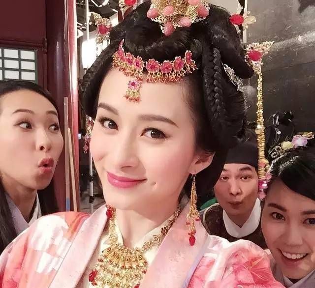 TVB's most beautiful supporting actor, she was hidden in the snow ...