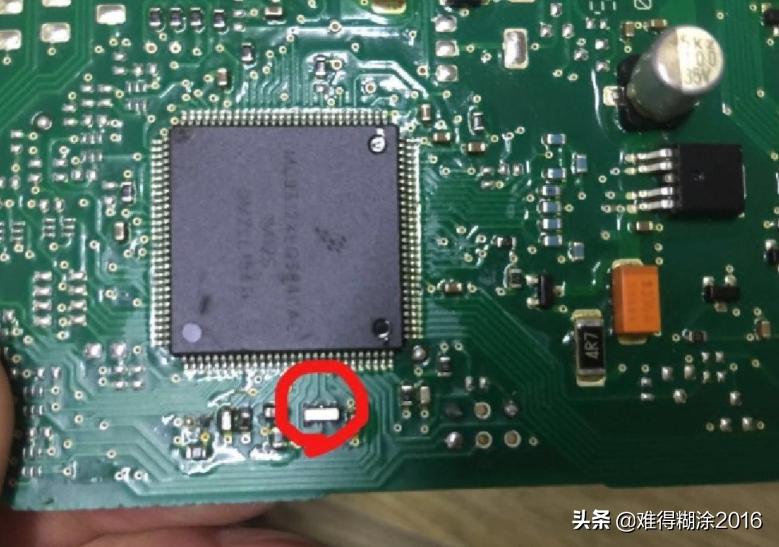 Types and functional characteristics of crystal oscillators in Dell ...