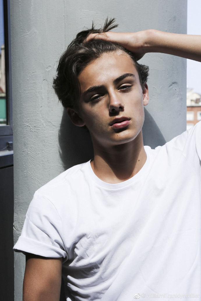 The most handsome boy in the world! 16-year-old 193 long legs with ...