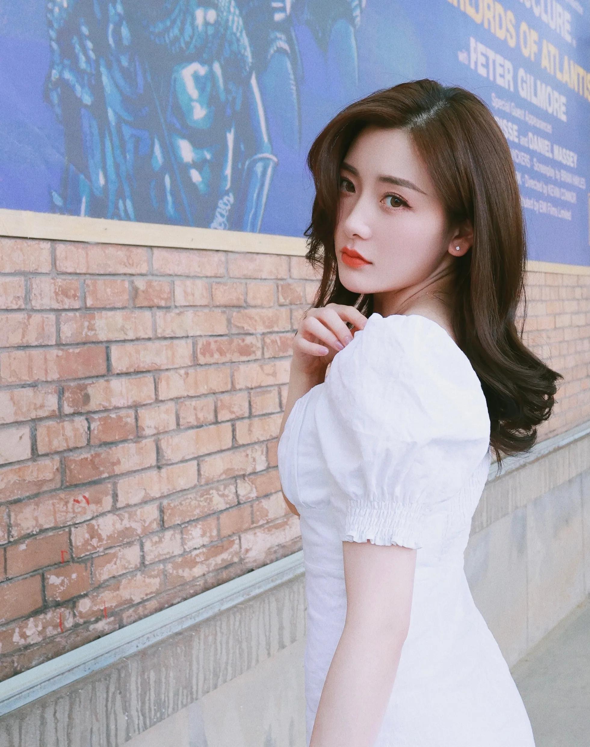 Shaanxi beauty spokesperson Meng Lu - iNEWS