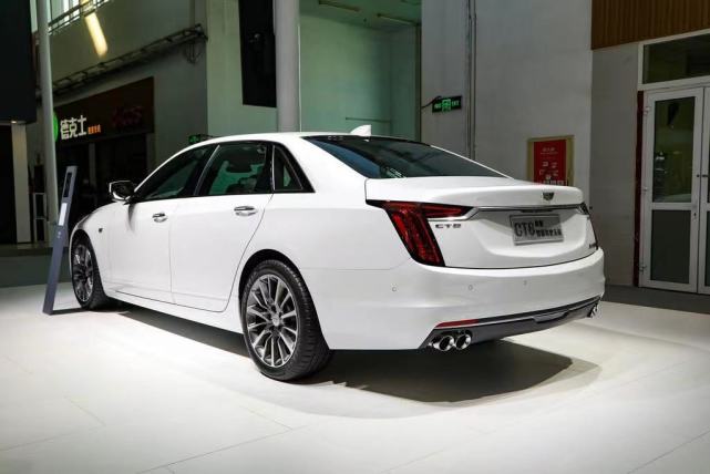 Leapfrogging against the "34C", Cadillac CT6 - iNEWS