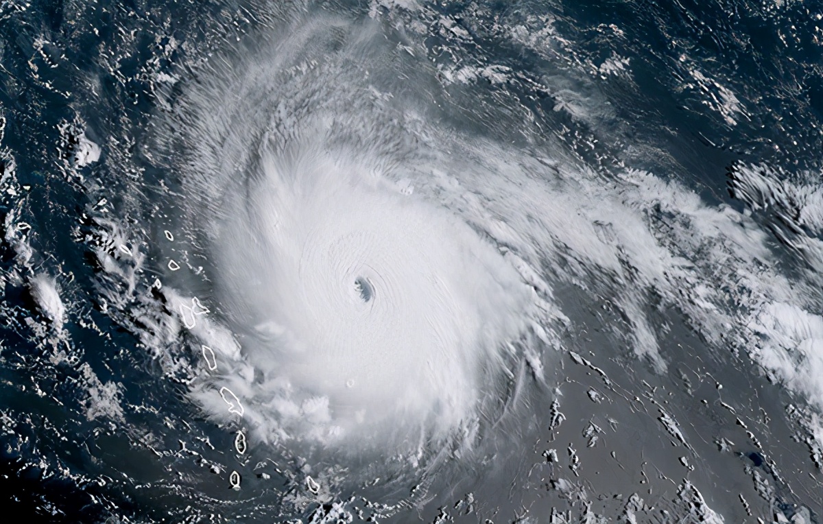 Can the atomic bomb destroy the typhoon?How does typhoon form? Do you ...