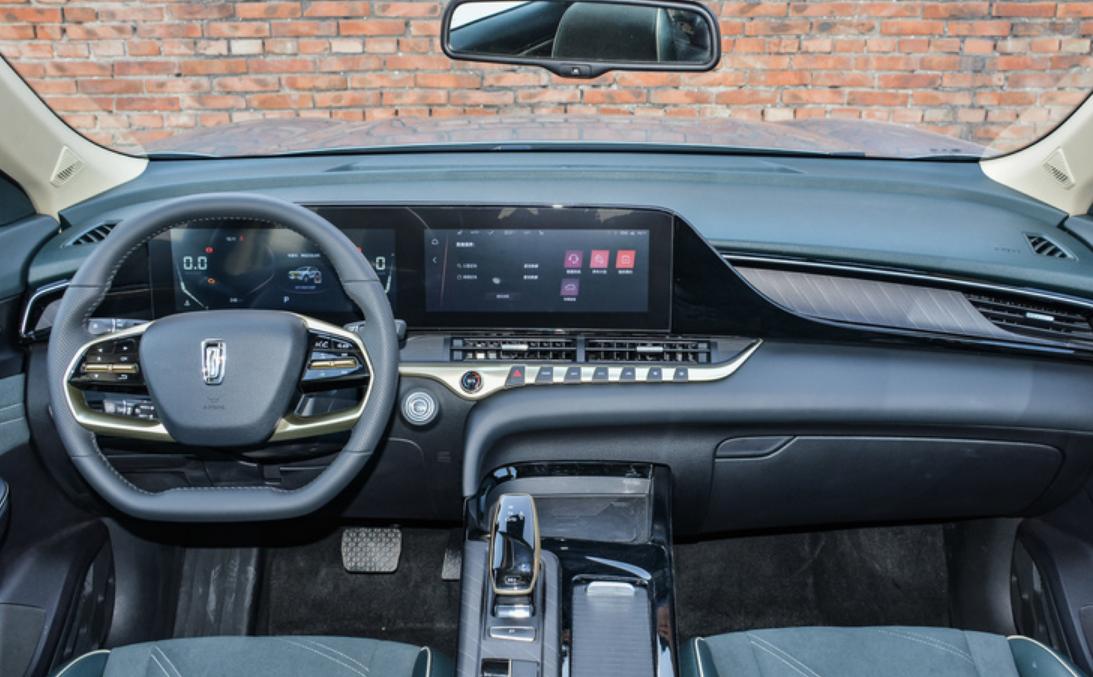 FAW newly sells 100,000 new cars, Pentium T55 is brutally debuted, the ...