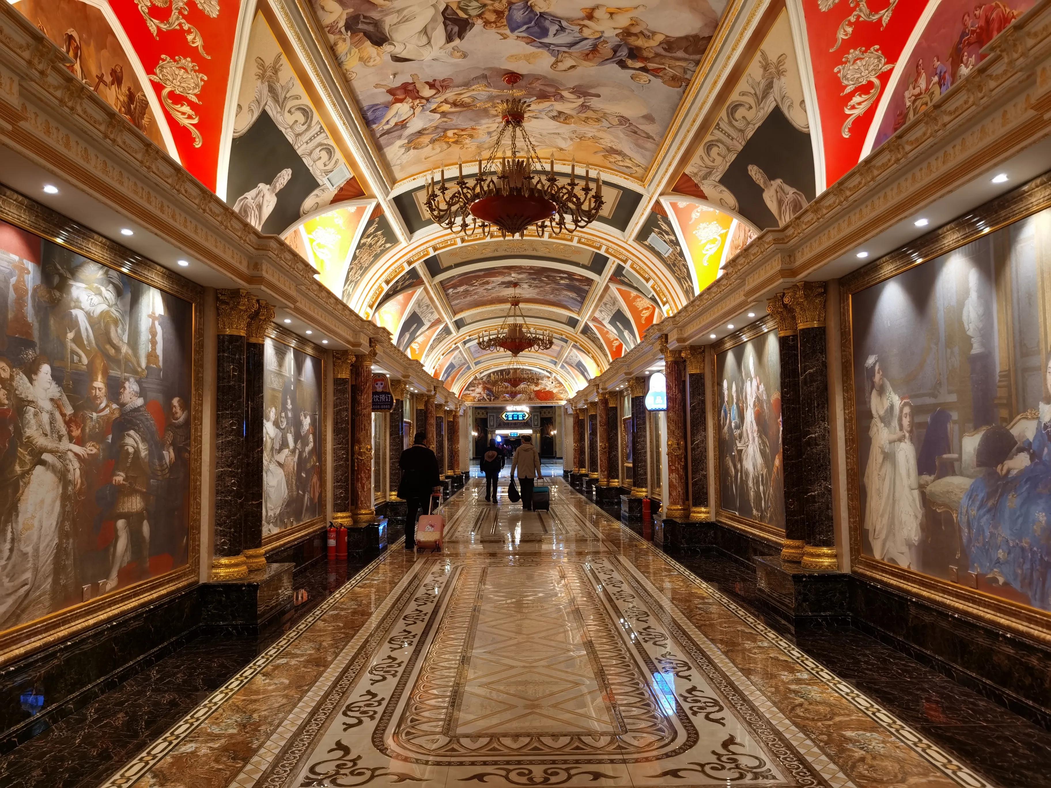 Manzhouli Matryoshka Hotel, a shocking building - iNEWS