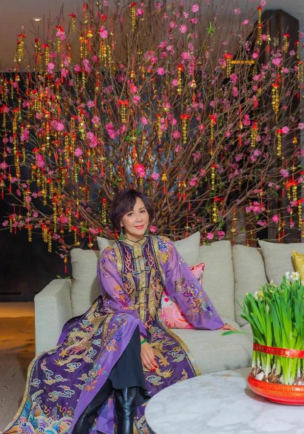 Hong Kong Feng Shui Master: Secrets of the White Dragon King - iNEWS