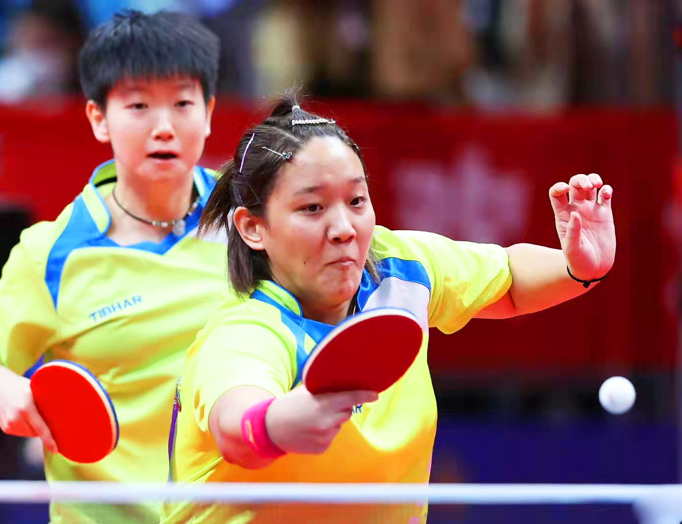 Beat slow and win with speed!Wang Manyu, Che Xiaoxi beats Sun Yingsha 4 ...