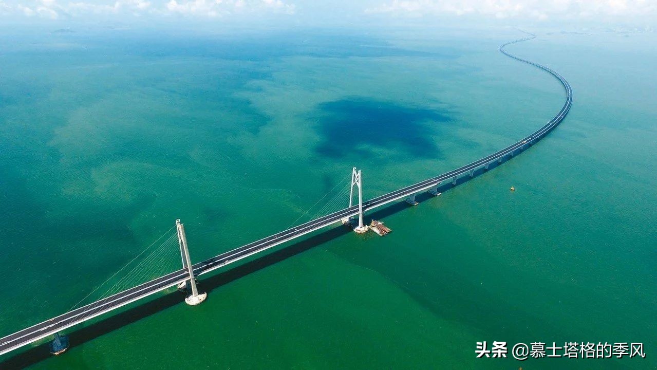 With an investment of 120 billion yuan, the Hong Kong-Zhuhai-Macao ...