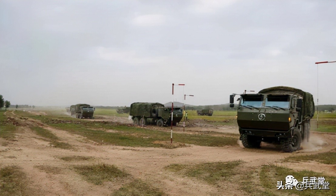 The third-generation domestic heavy-duty 6×6 military truck was ...