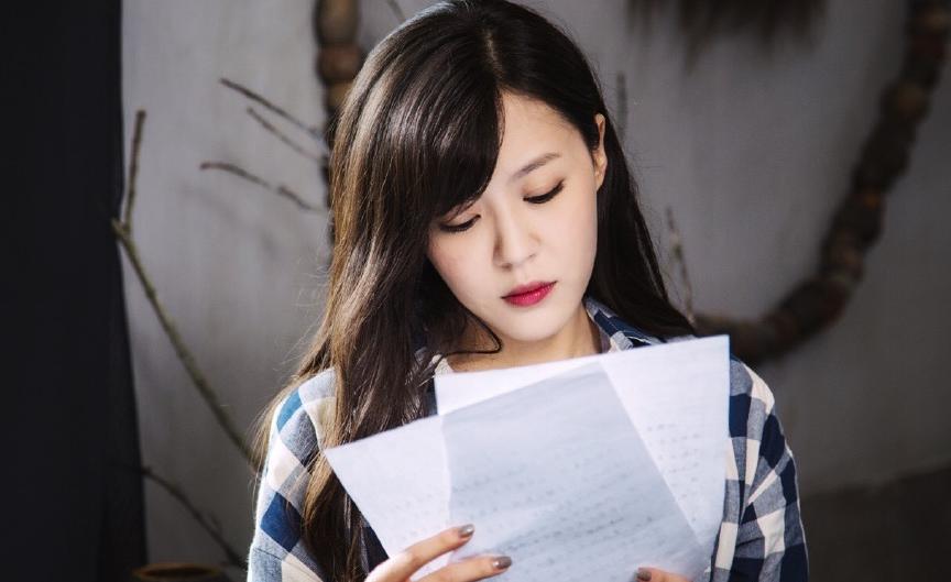 Li Jinming brought goods to vomit, and the brand-name bags worth 5,000 ...