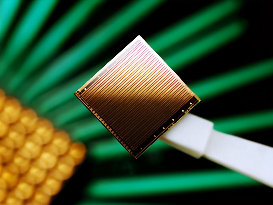 Refused to be stuck! Huawei publishes patents for optical chip ...