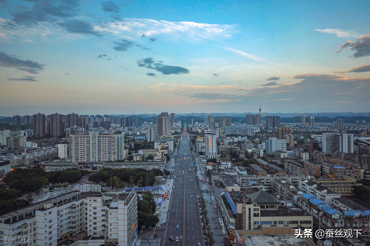 Deyang and Guanghan are in harmony with each other, and cooperation is ...